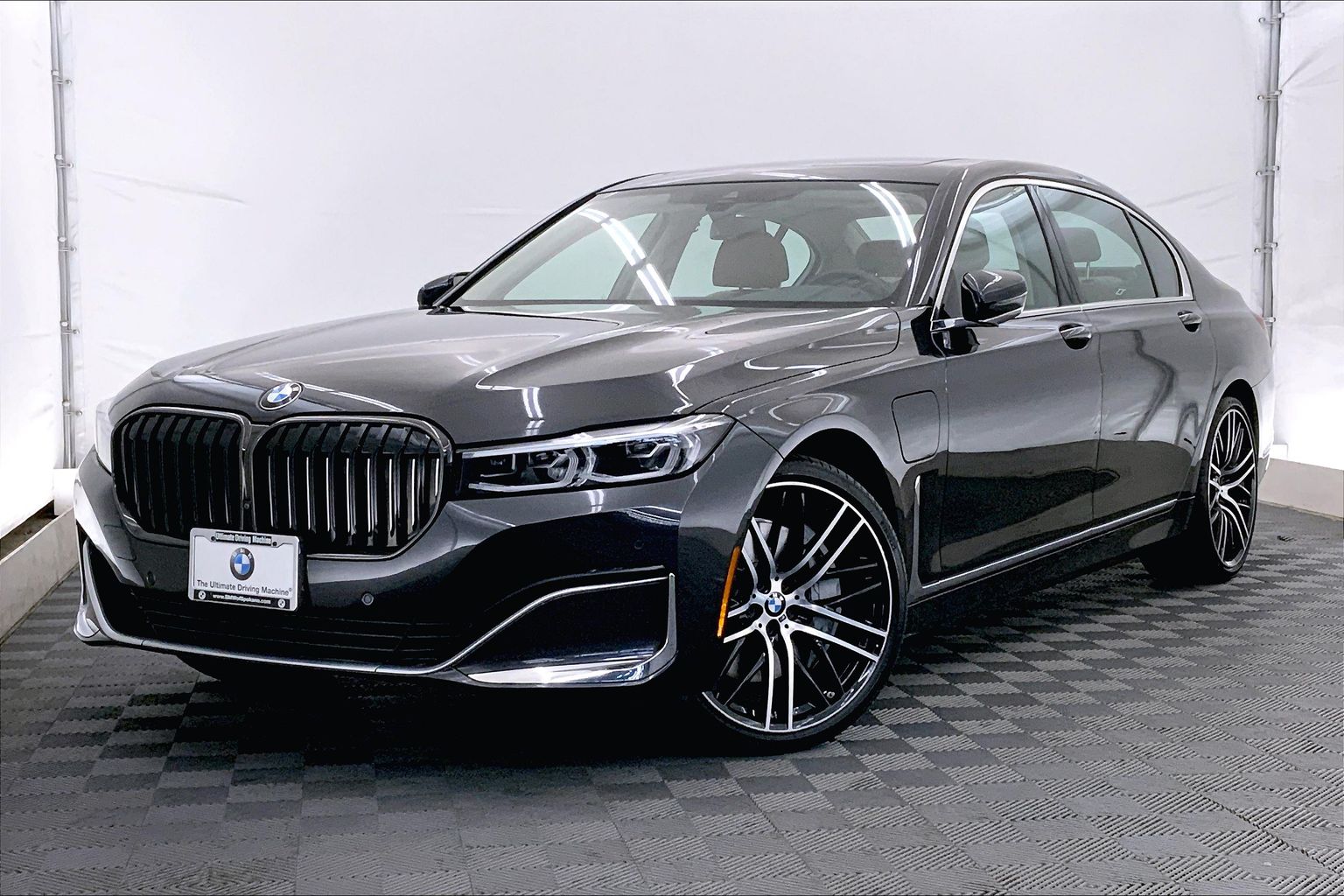 745e bmw store
